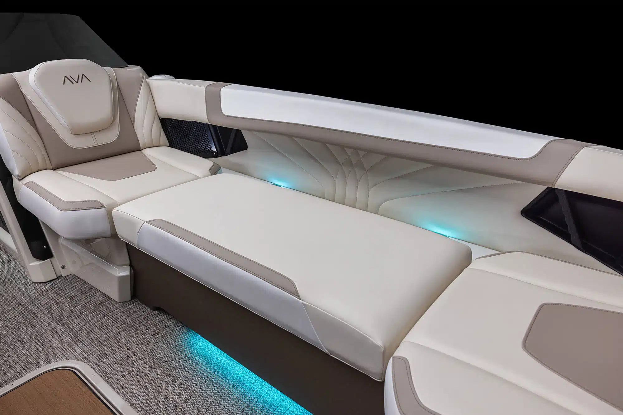 Excalibur Pontoon Boats: Design & Sophistication - Avalon Pontoons ...
