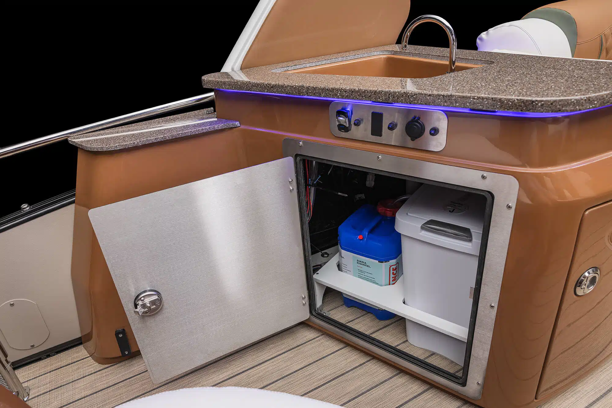 Excalibur LTD Pontoon Boats: Fully-Loaded Premium Models - Avalon ...