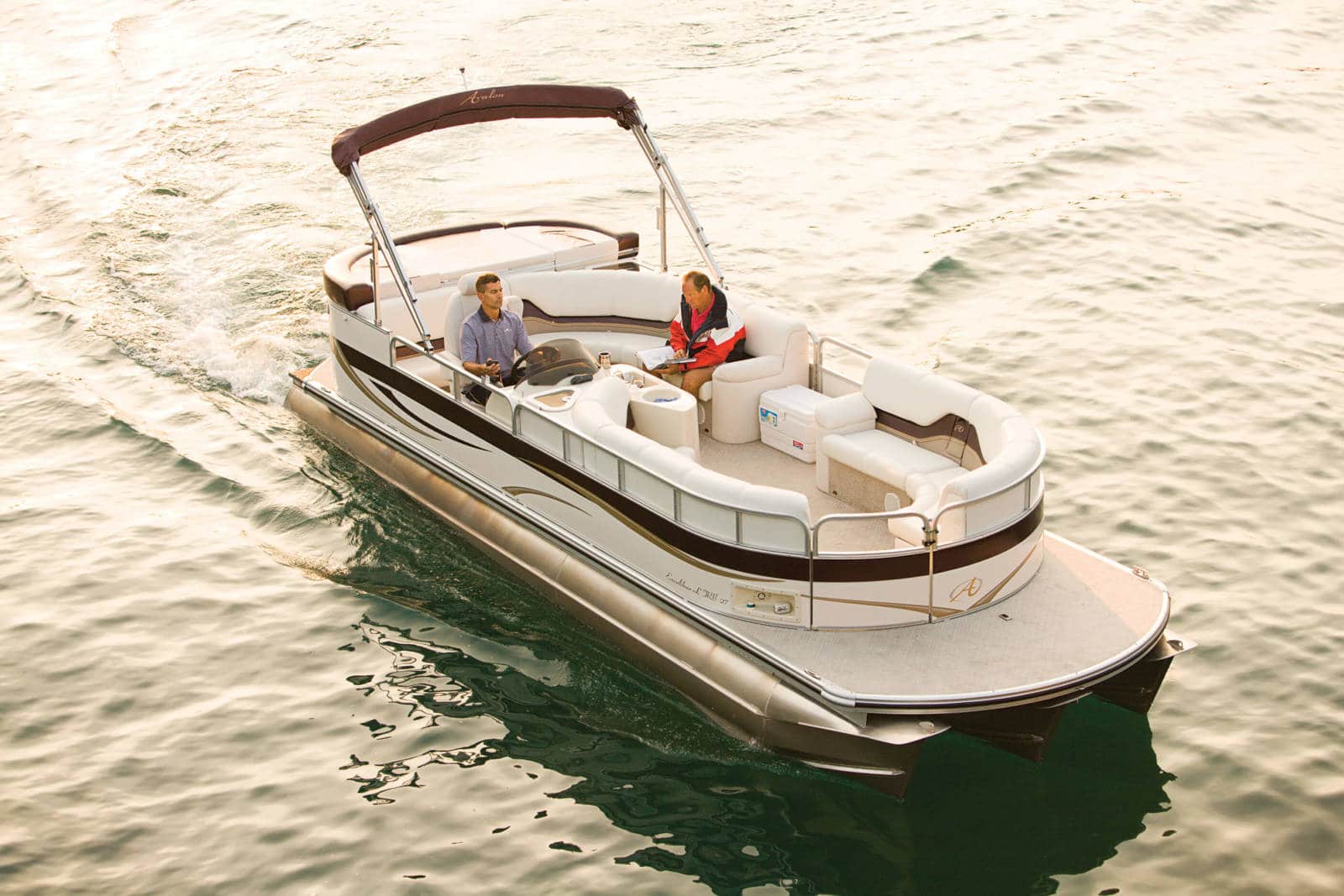 CHICAGO TO MACKINAW ISLAND - Avalon Pontoon Boats