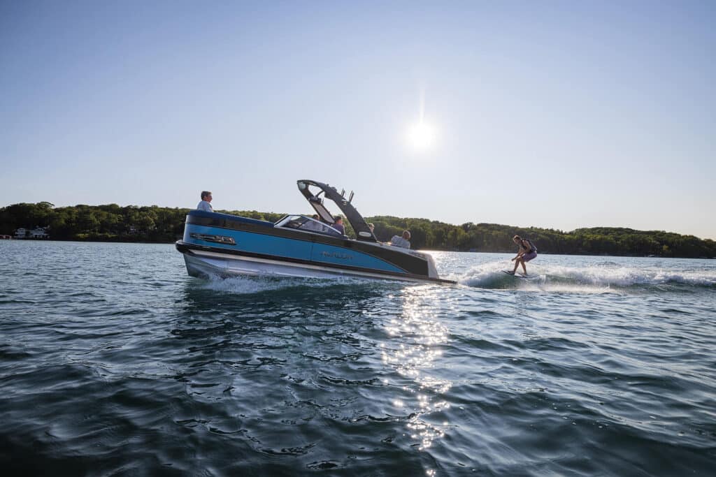 Waketoon - Avalon Pontoon Boats