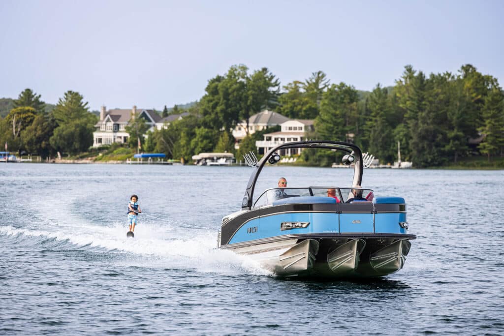 Waketoon - Avalon Pontoon Boats