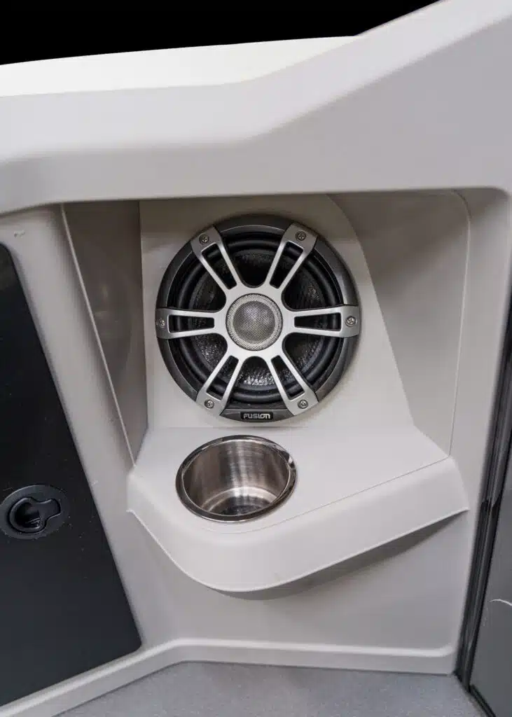 GEOfish - Avalon Pontoon Boats