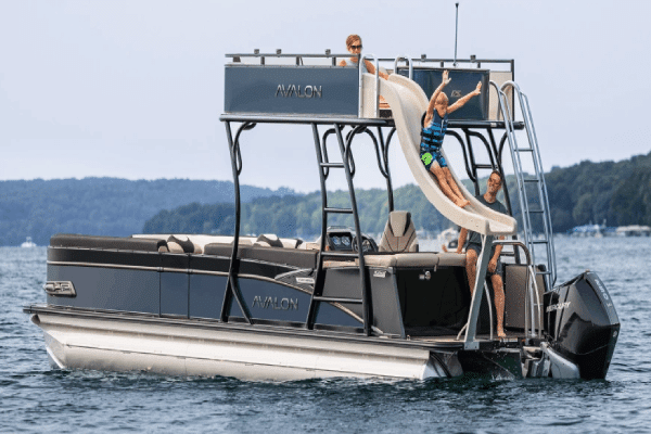 Double Decker Pontoon Boat | Avalon Pontoons