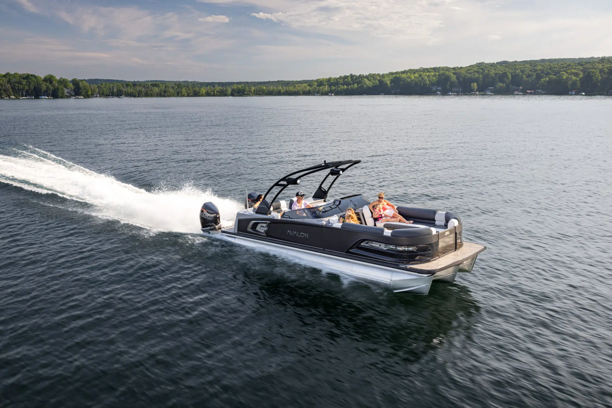Excalibur LTD Pontoons: Fully-Loaded Premium Models - Avalon Pontoon ...