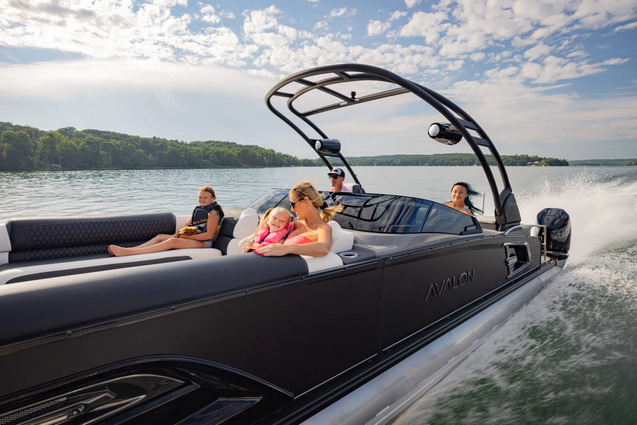 Excalibur LTD Pontoons: Fully-Loaded Premium Models - Avalon Pontoon ...