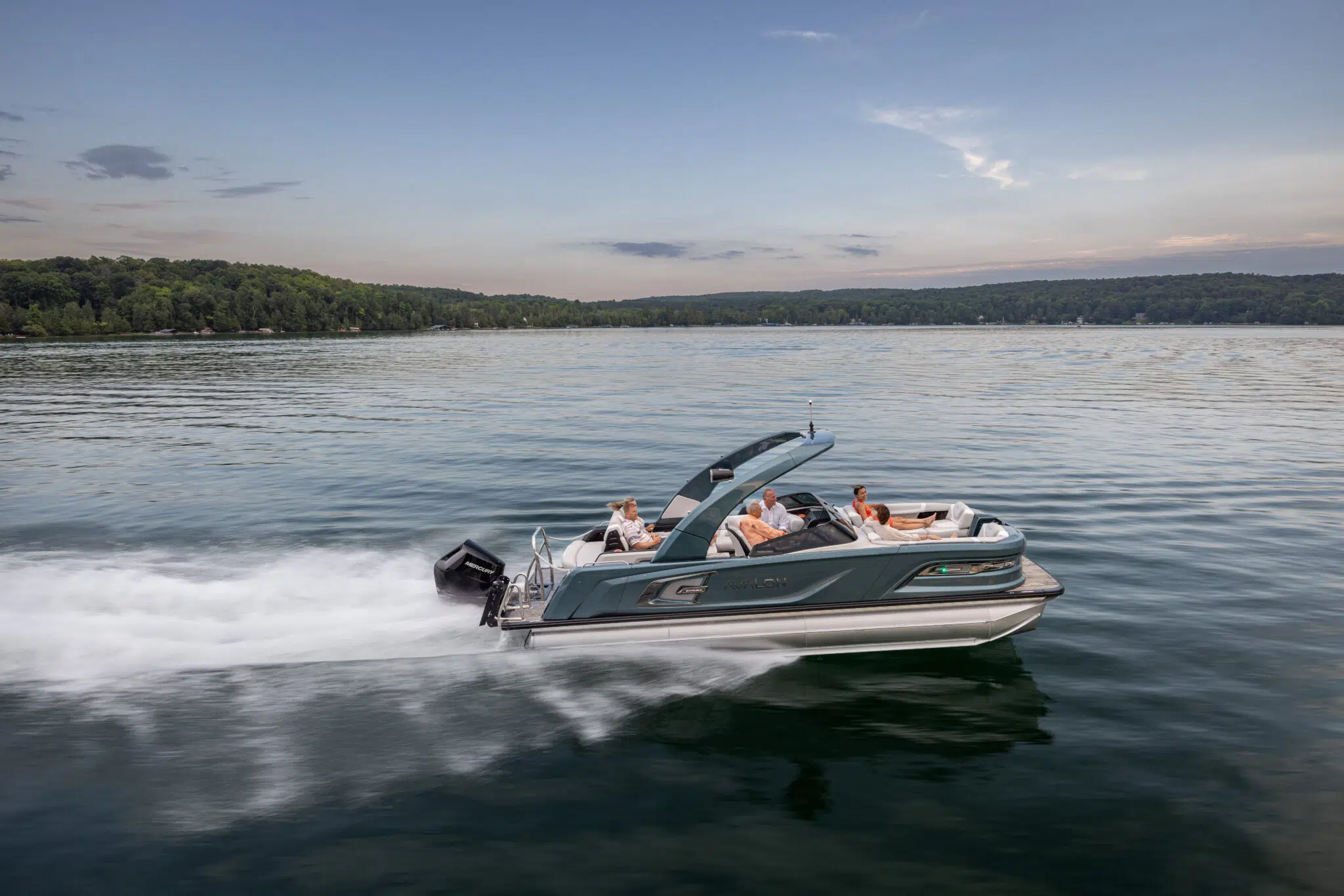 Excalibur Pontoon Boats: Design & Sophistication - Avalon Pontoons ...