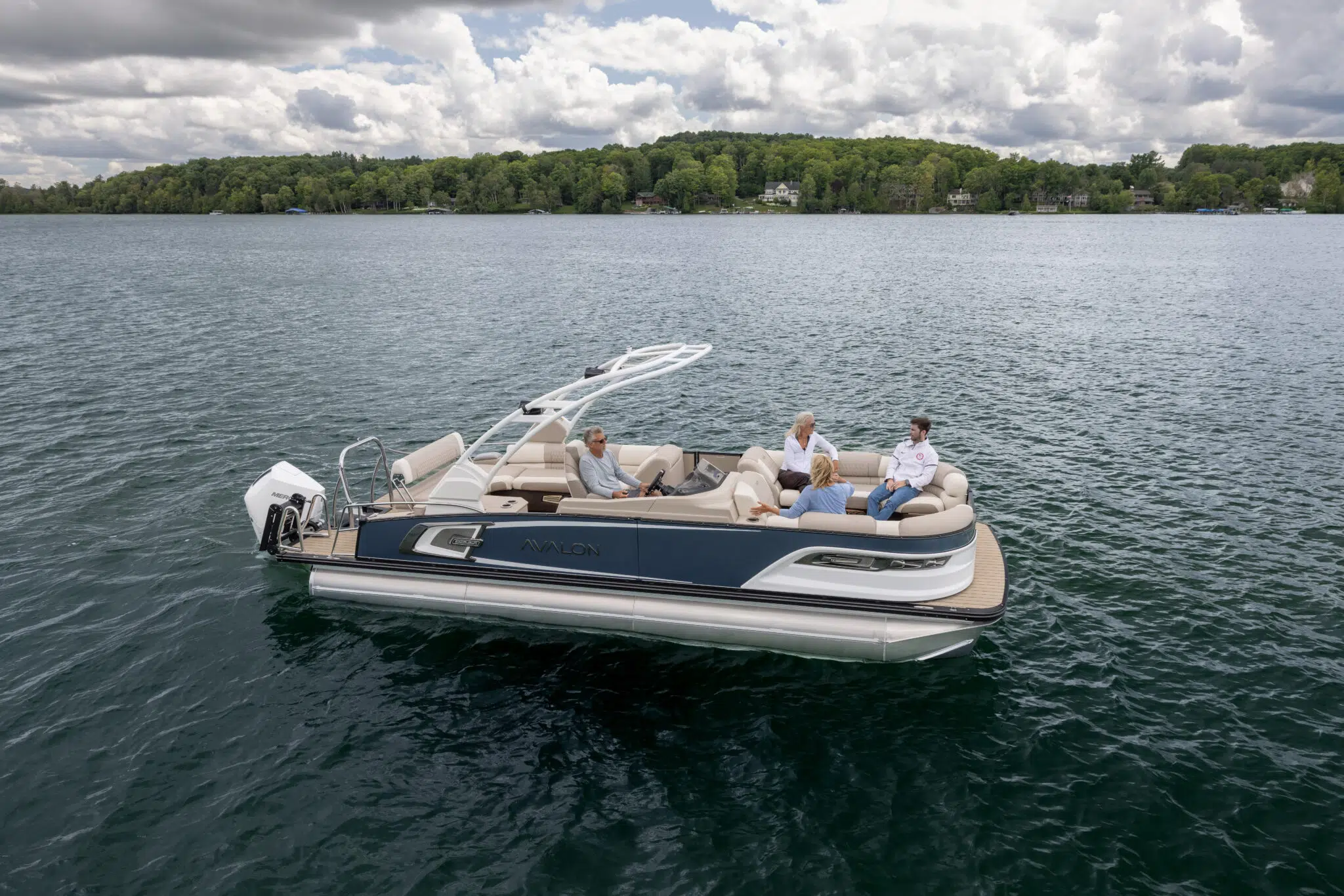 Excalibur LTD Pontoons: Fully-Loaded Premium Models - Avalon Pontoon ...