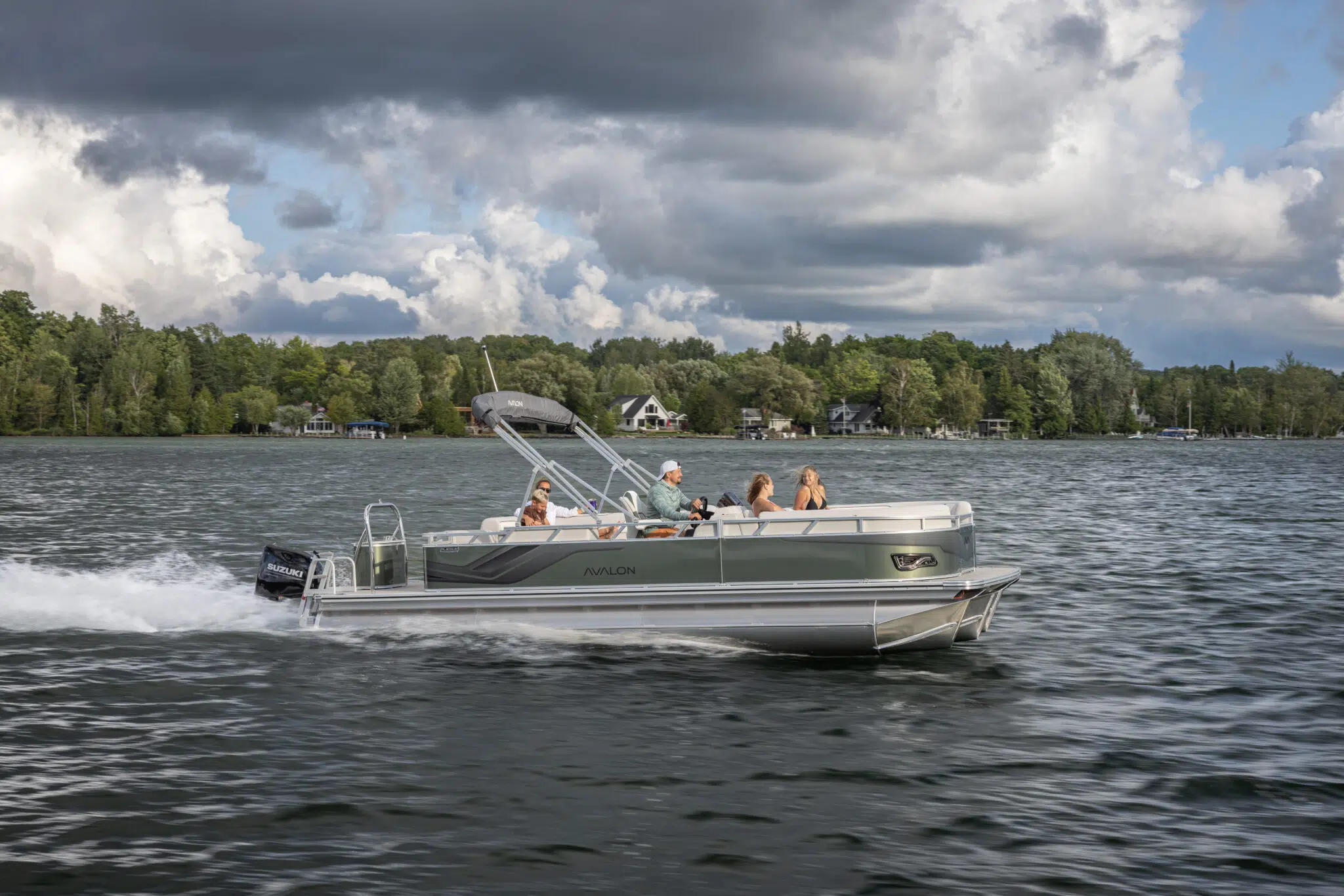 Venture 85 Pontoon Boats: Clean and Traditional Design - Avalon Pontoon ...